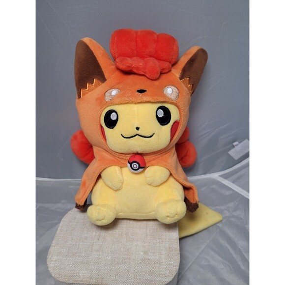 Pokémon Center | Toys | Vulpix Poncho Pikachu 9 Plush Toy 27 Pokmon ...